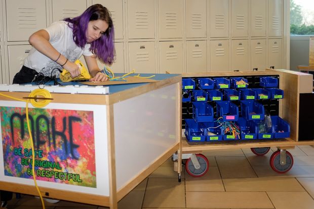 Are Electronic Maker Carts the Future of Maker Education?